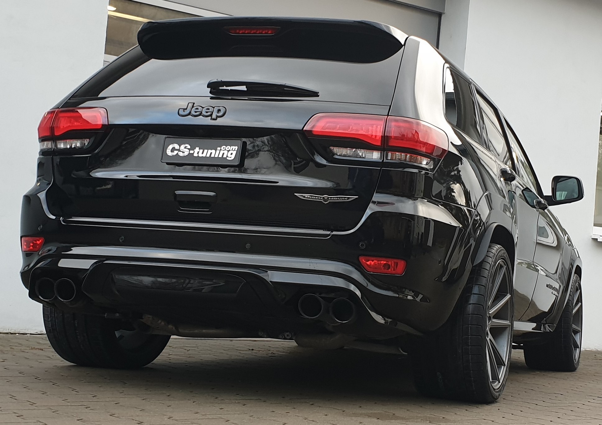 JEEP GRAND CHEROKEE TRACKHAWK